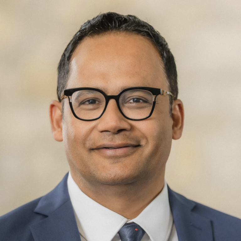 Leadership - Menasha Corporate